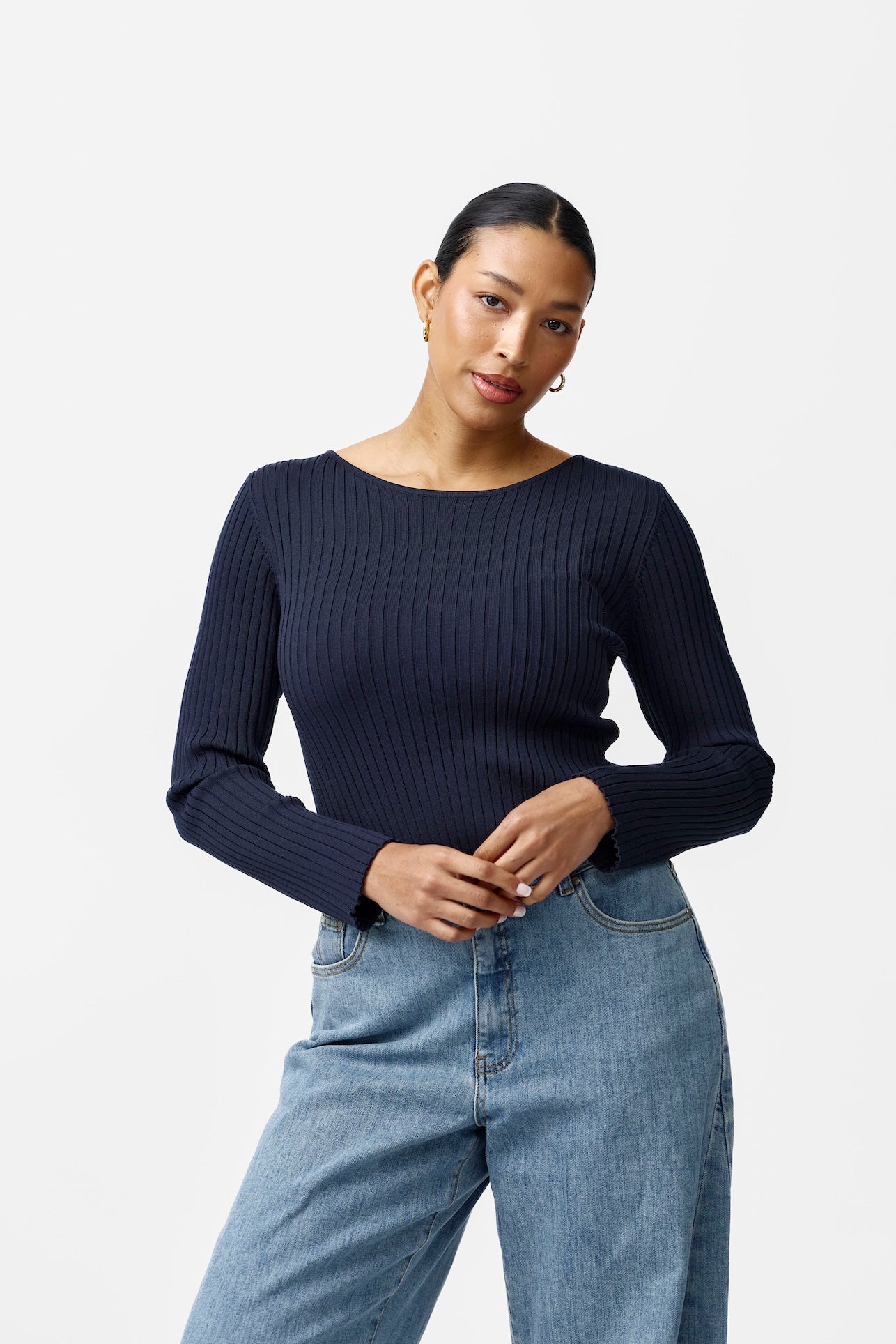 Long Sleeve Boat Neck Knit Top - Navy – Serafina