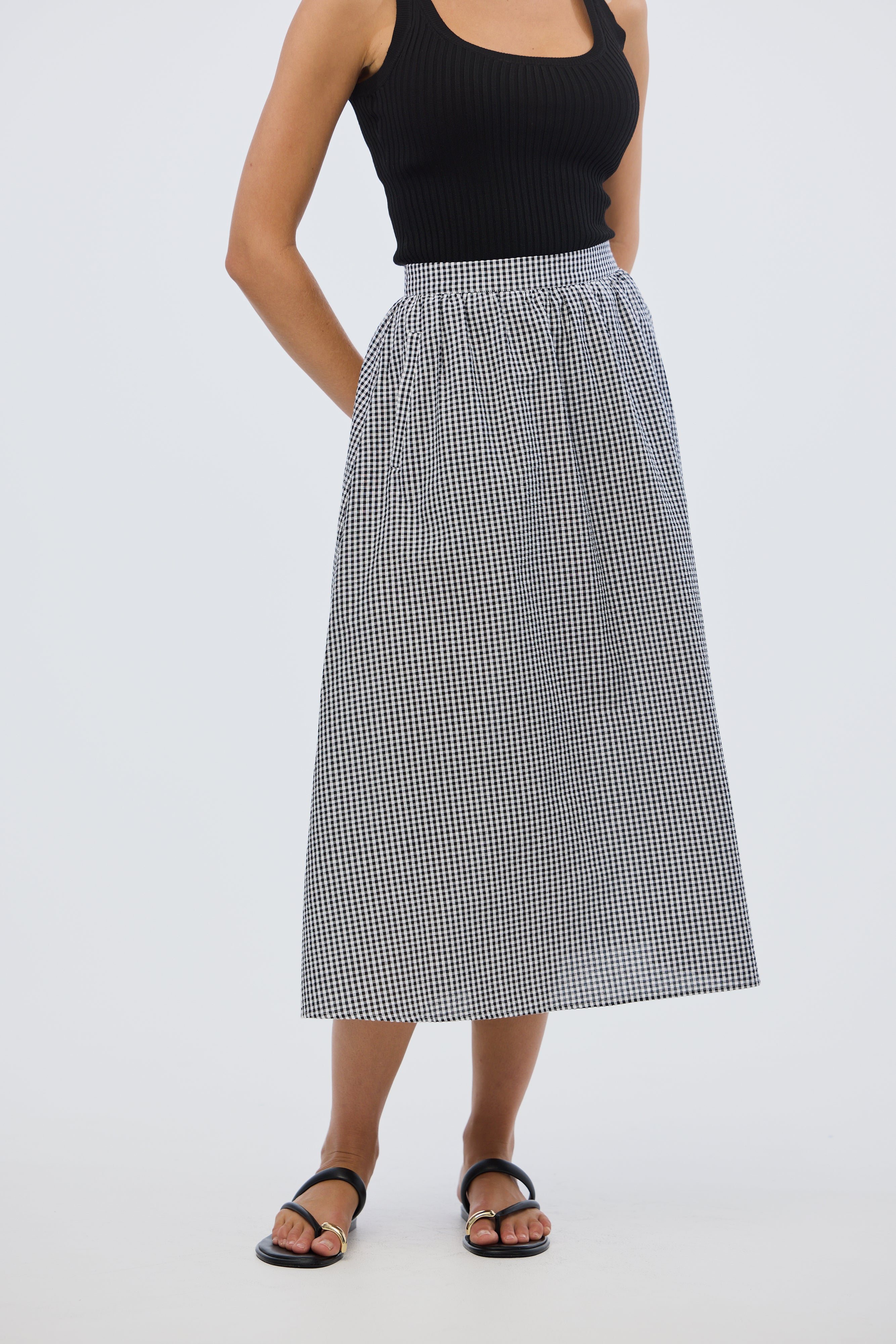 Gathered Midi Skirt- Black/White Gingham – Serafina